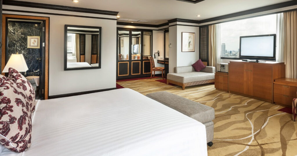 Who Stays in Bangkok Monthly Hotels Long-Term?
